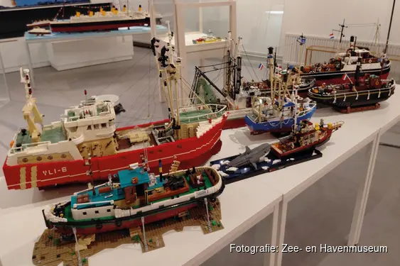Dubbele zomertentoonstelling in Zee- en Havenmuseum: LEGO-schepen ...